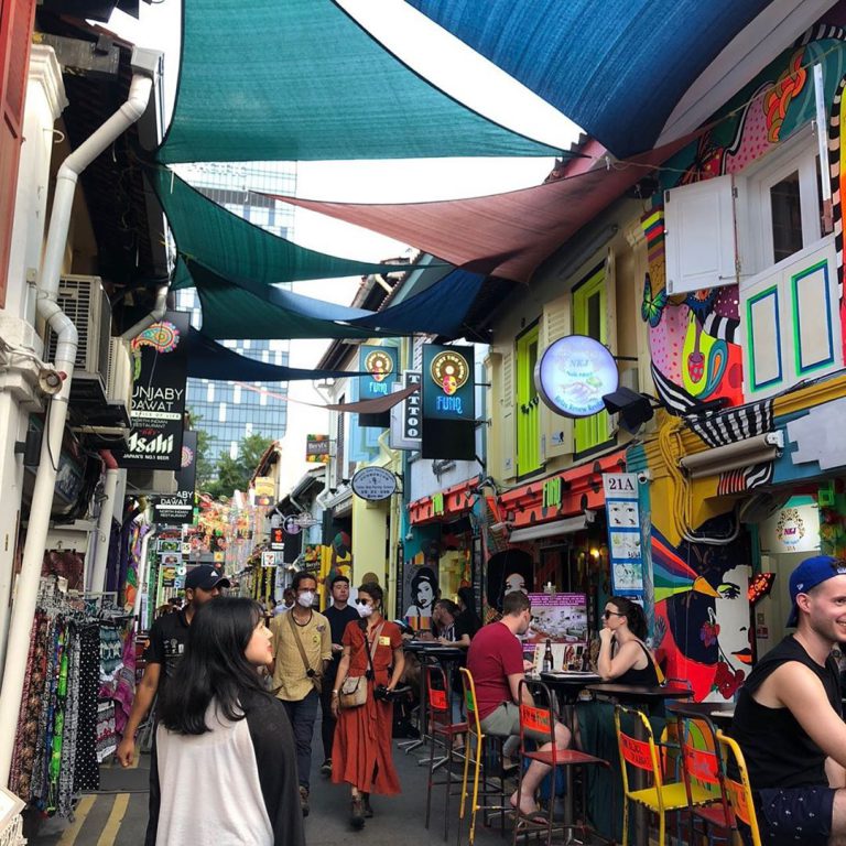 Strolling in the Festive BUGIS STREET Singapore - Tripcetera
